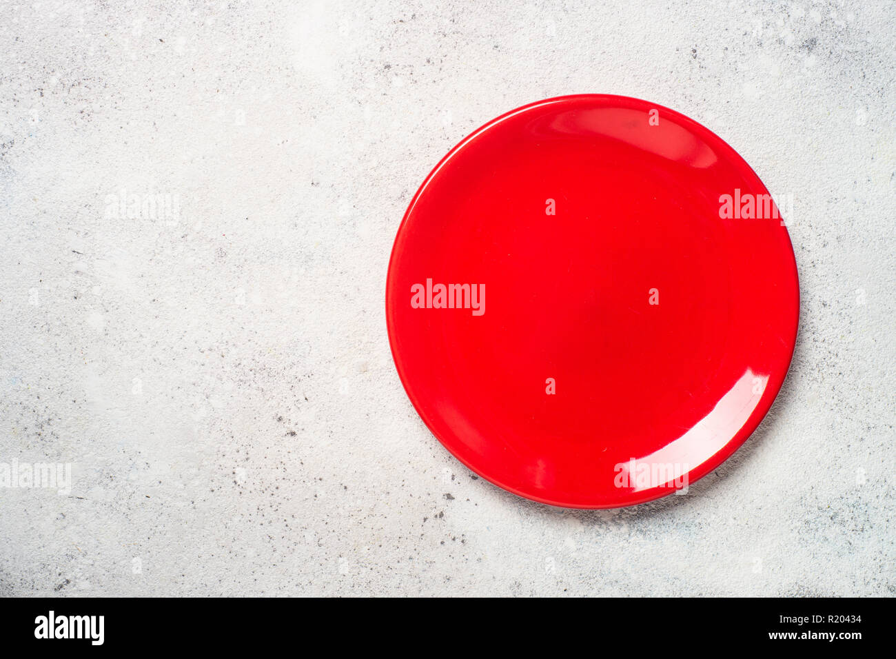 White color setting the table hi-res stock photography and images - Alamy