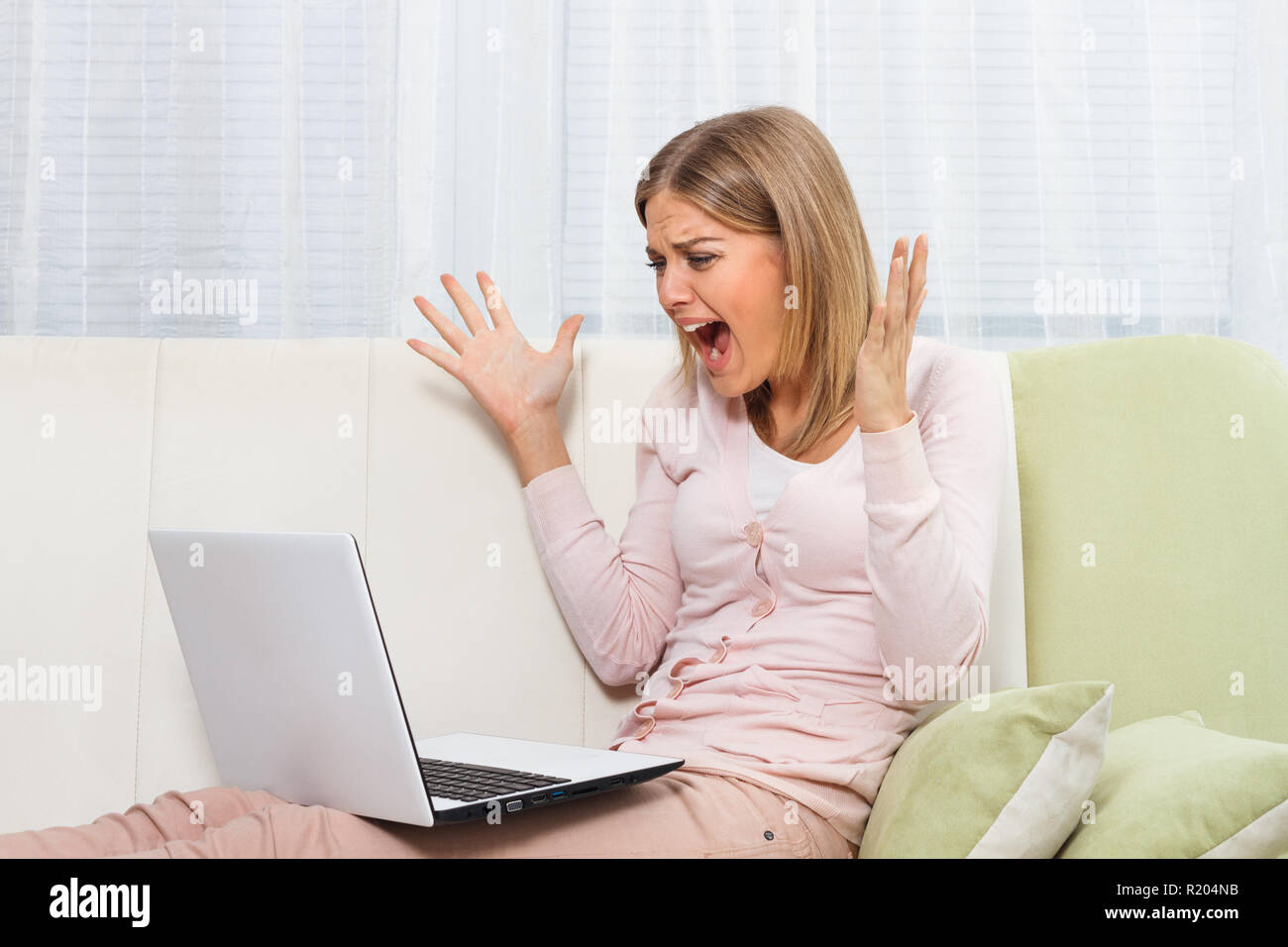 E mail and angry hi-res stock photography and images - Alamy