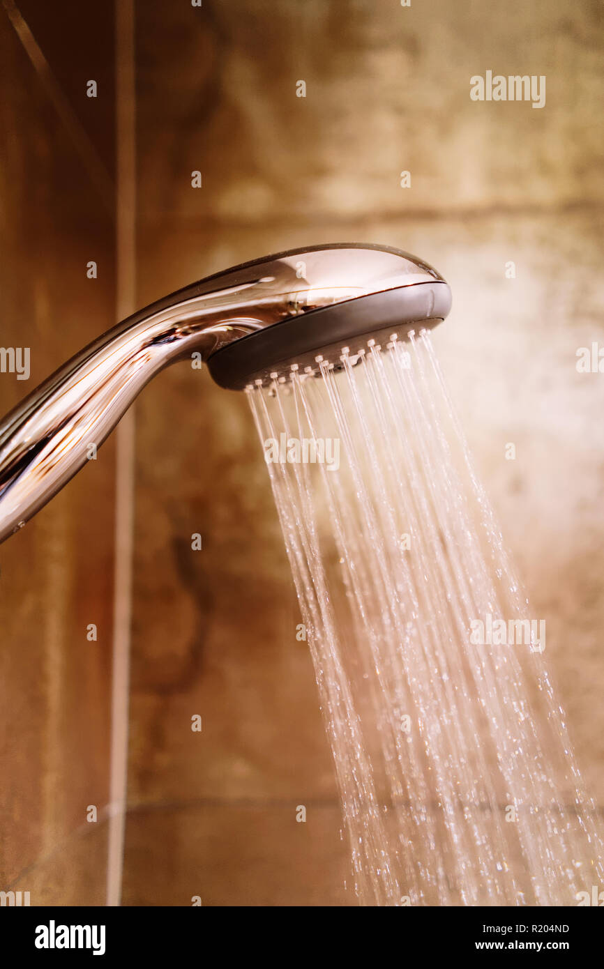 Running shower steam hi-res stock photography and images - Alamy