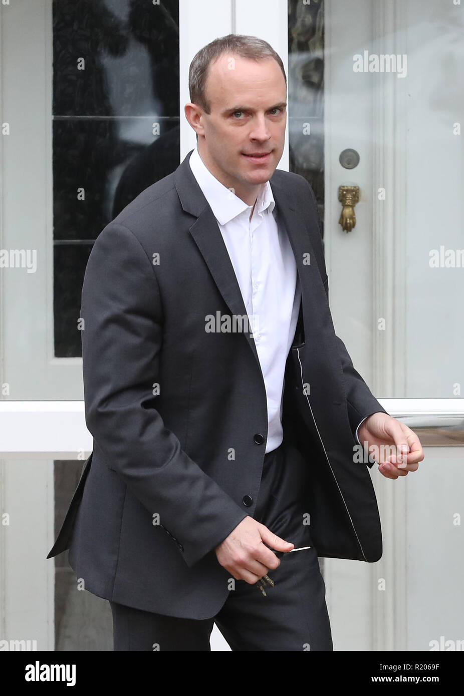 Speaking outside his surrey home hi-res stock photography and images ...