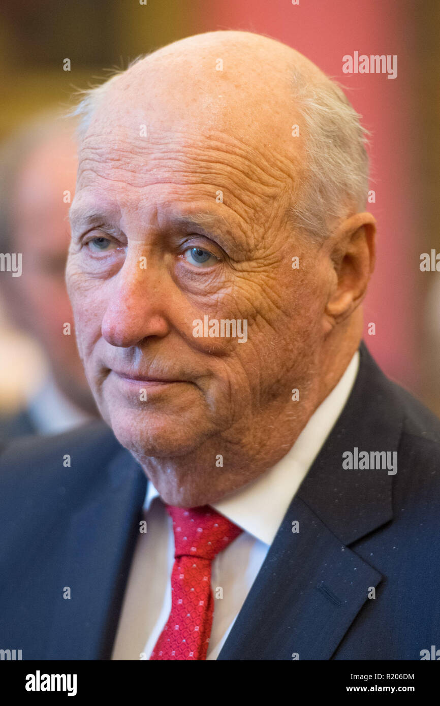 Harald v hi-res stock photography and images - Alamy