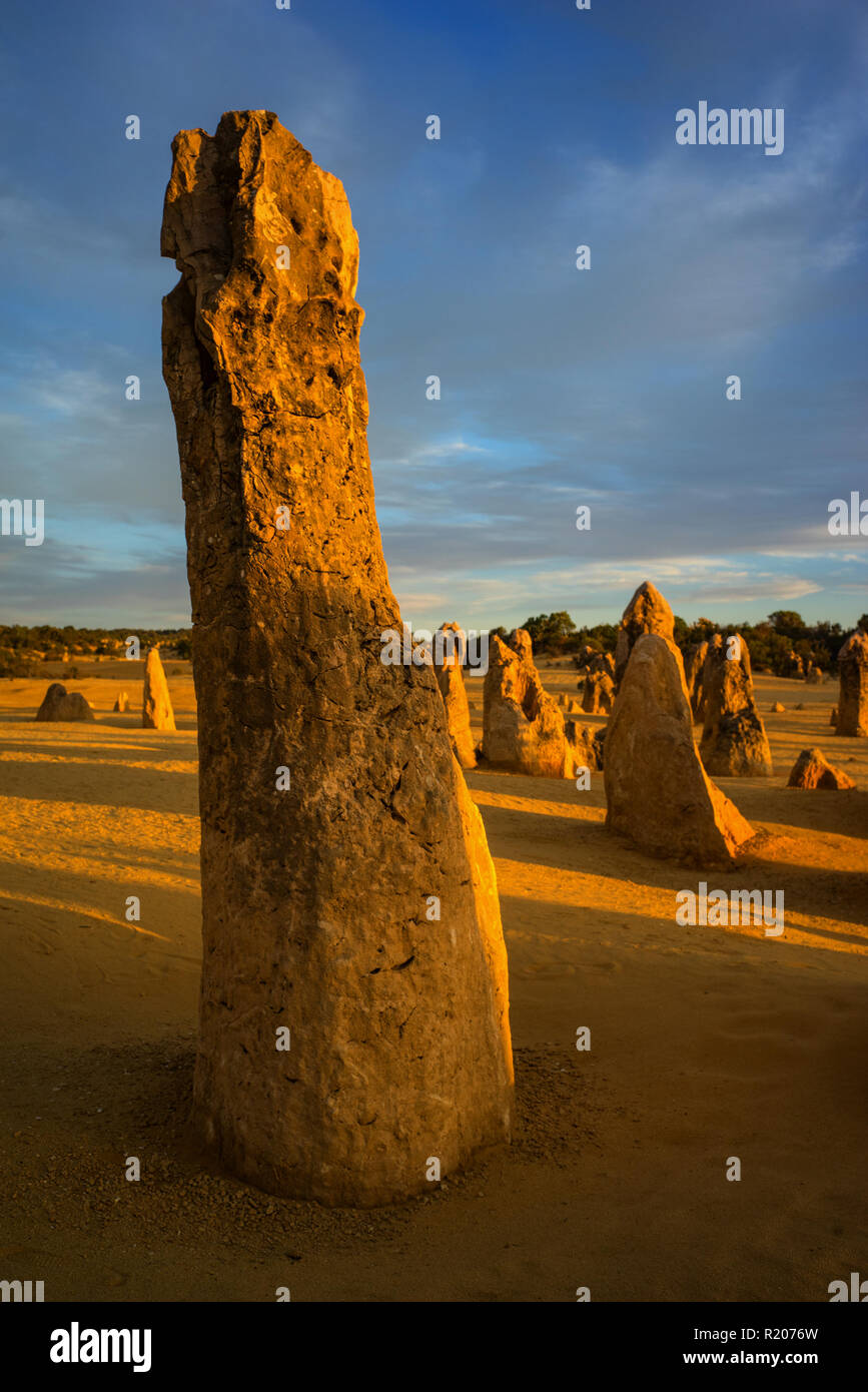 Sunset Pinnacles Desert Stock Photo - Alamy