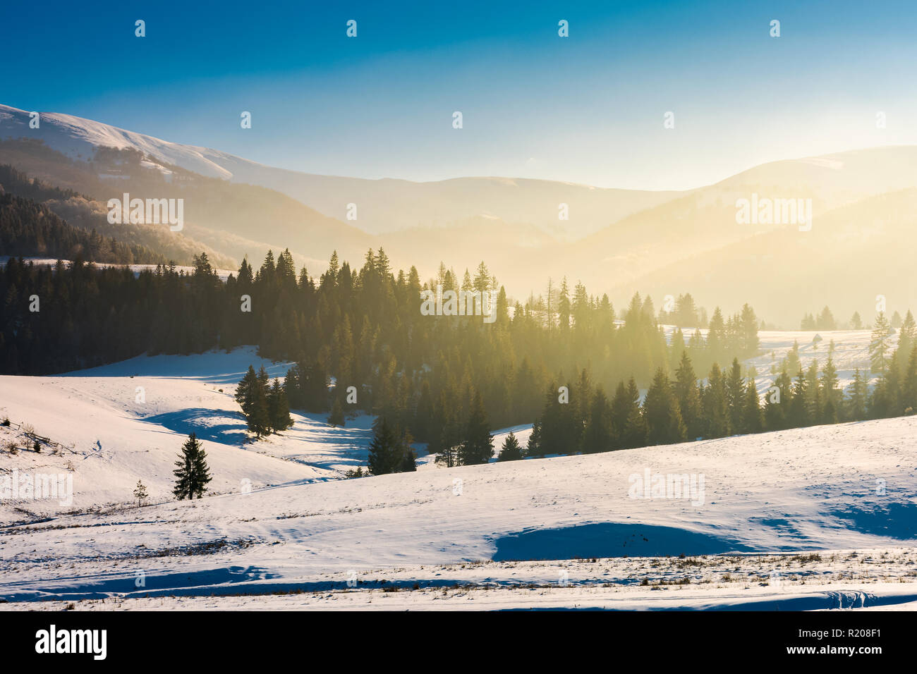 Beautiful Winter Mountain Scenery