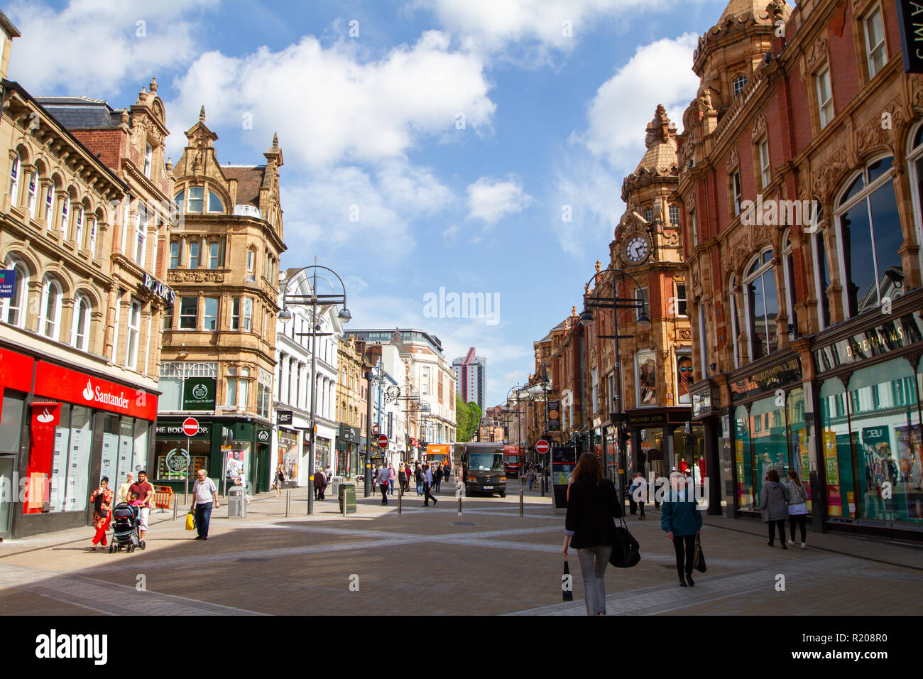 Leeds old street hi-res stock photography and images - Alamy