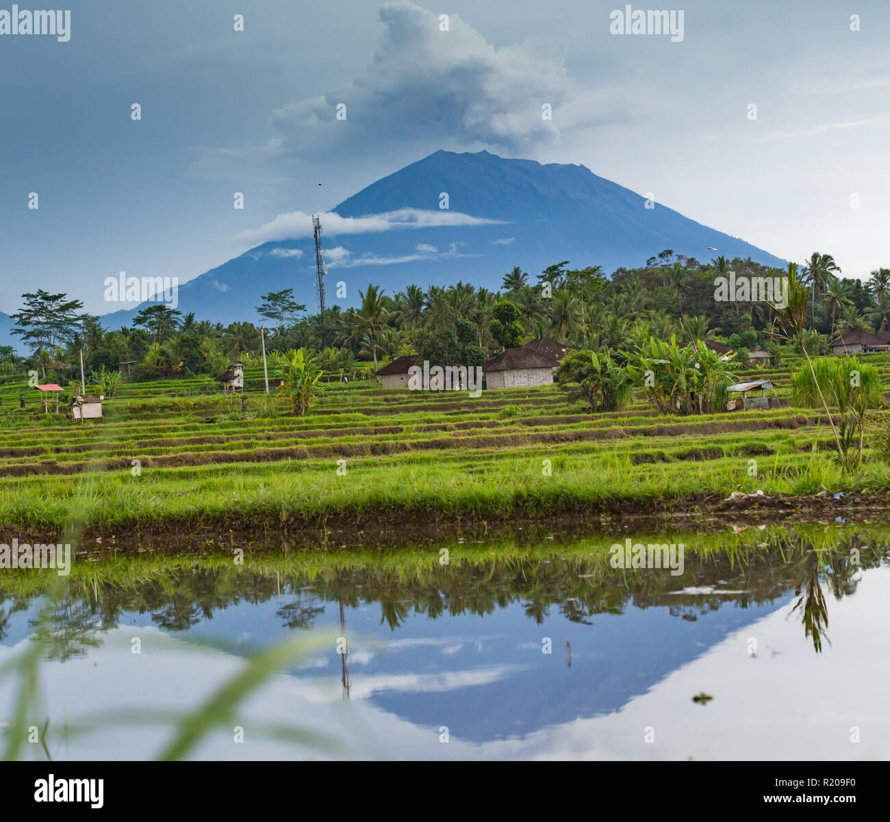 Eruption of volcano Agung in Bali island Stock Photo - Alamy