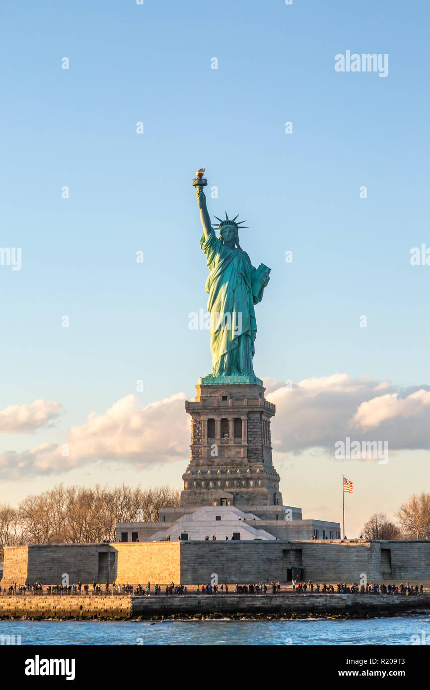 Statue History Historical High Resolution Stock Photography and Images ...