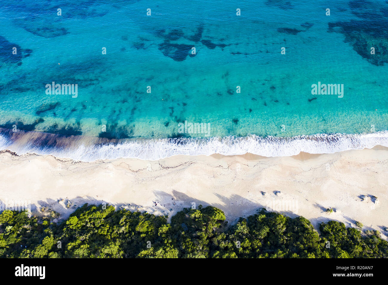 Amazing turquoise waters rocks beach hi-res stock photography and ...