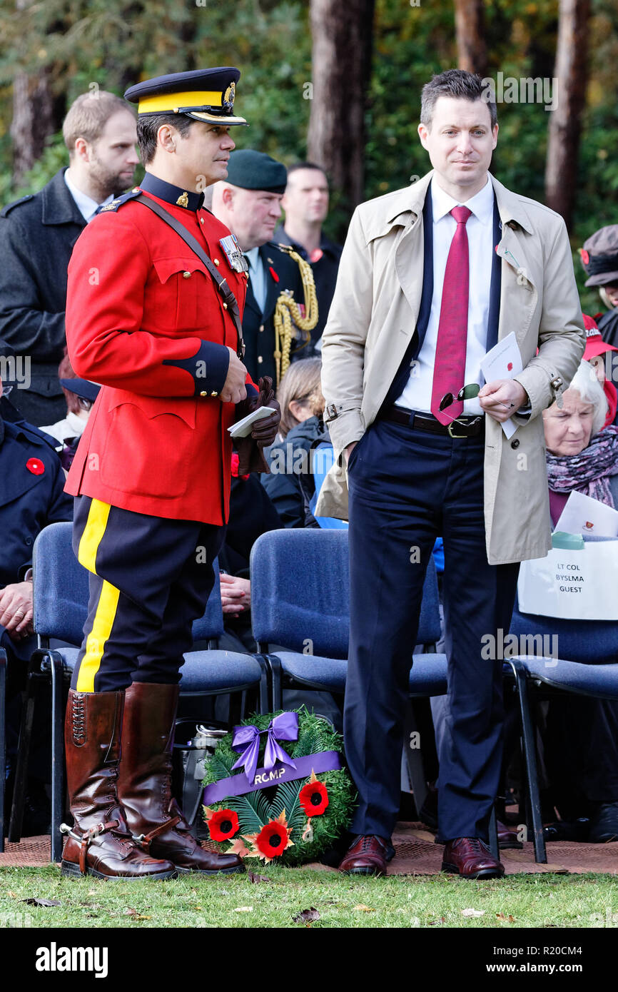 Remembrance Day 2018 - a Combined Canadian / UK Remembrance Service at ...