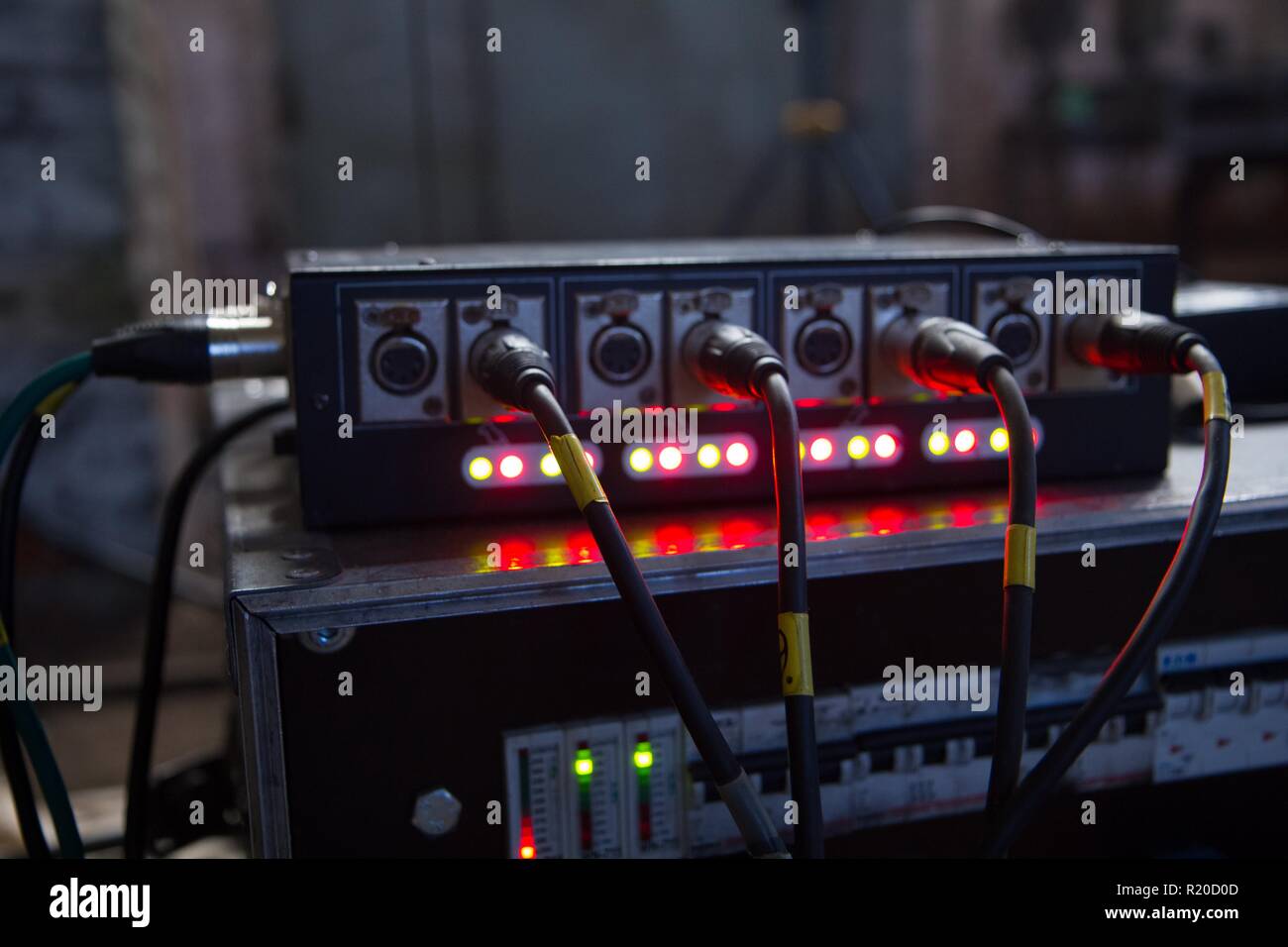 Back panel connectors hi-res stock photography and images - Alamy