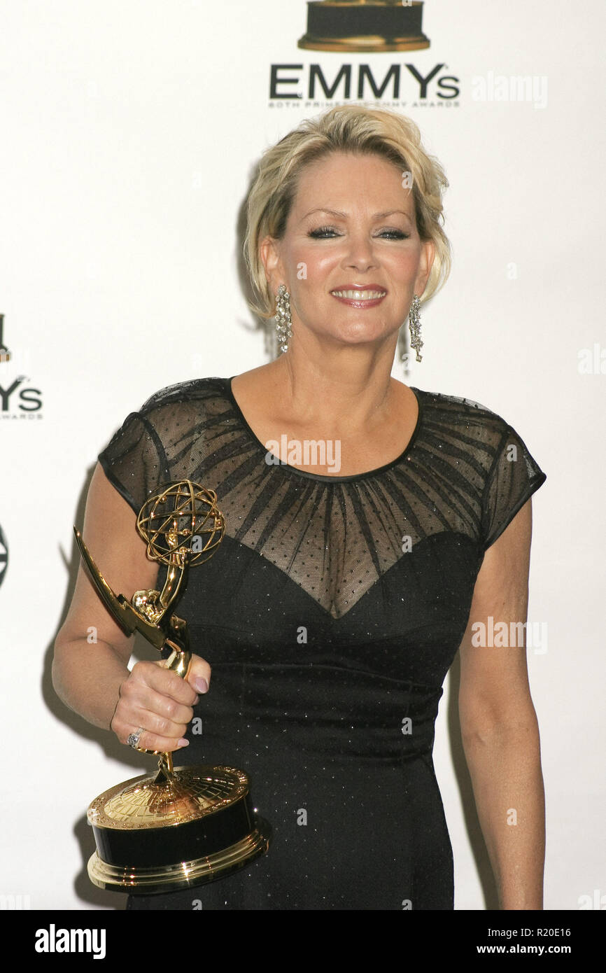 Jean smart hi-res stock photography and images - Alamy