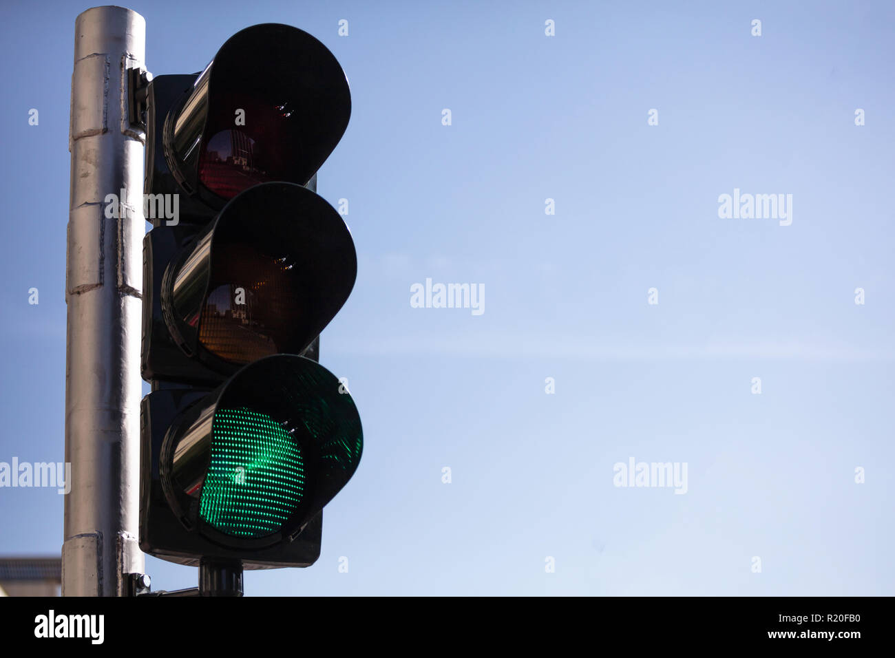 Green traffic lights hi-res stock photography and images - Alamy