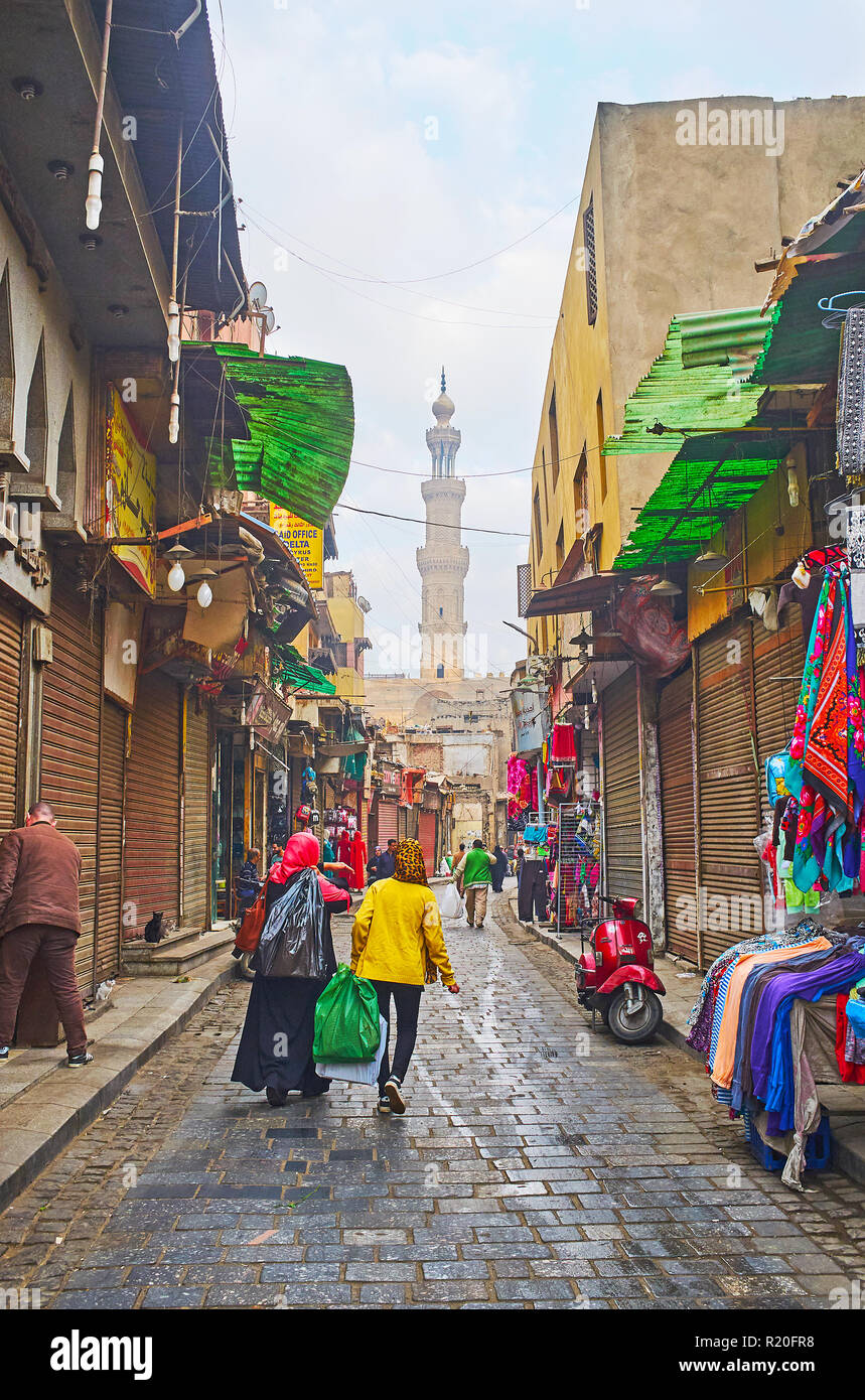 CAIRO, EGYPT - DECEMBER 21, 2017: The Al-Muizz market street runs along ...