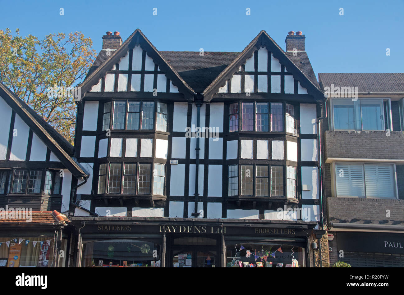 Oxted station hi-res stock photography and images - Alamy