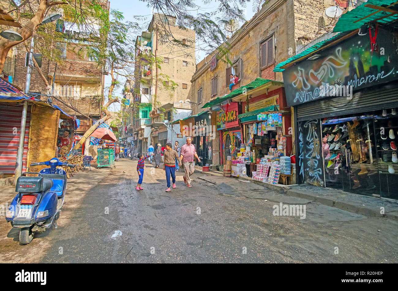 Grocery store in cairo hi-res stock photography and images - Alamy