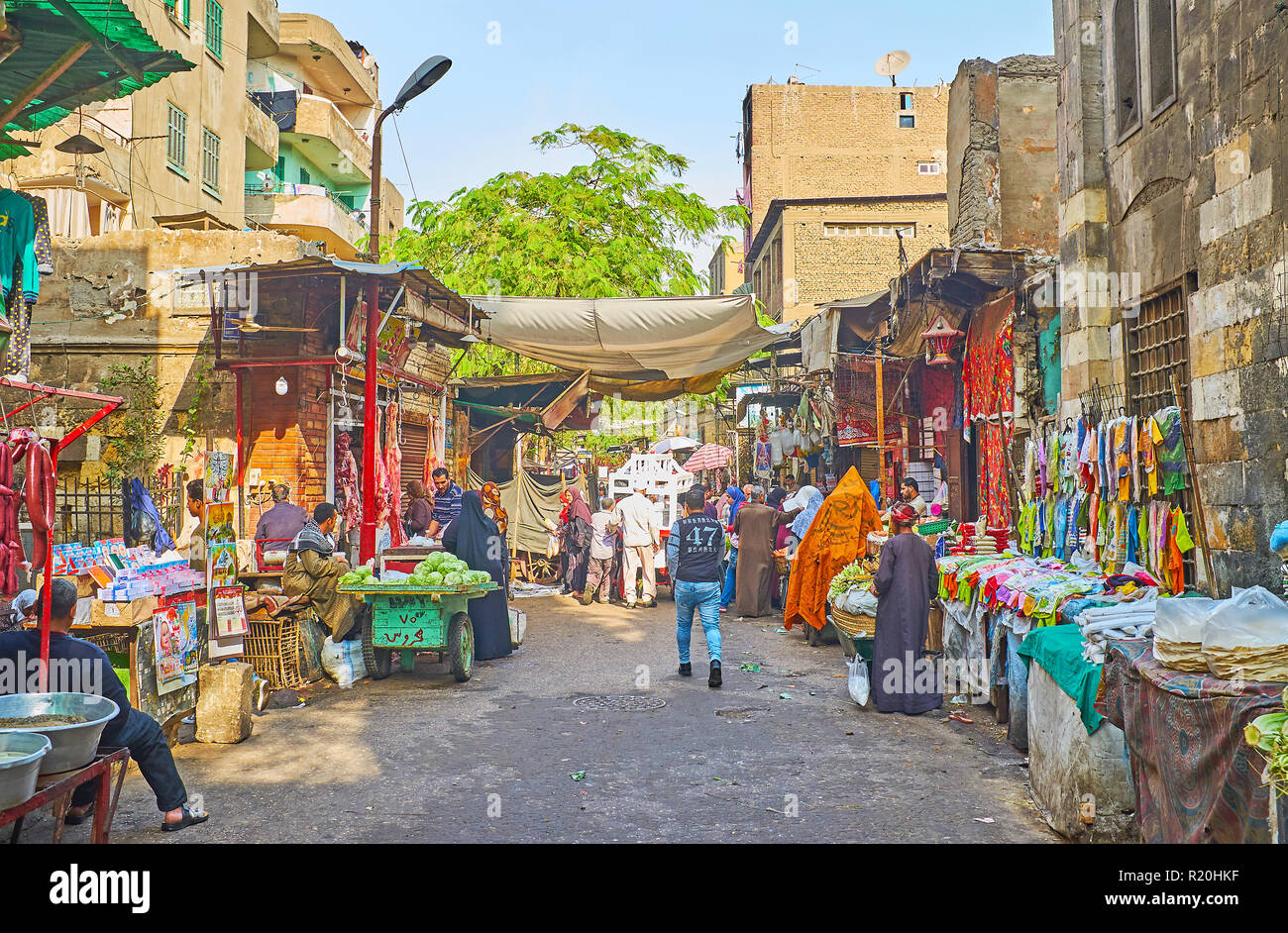 CAIRO, EGYPT - DECEMBER 21, 2017: The shabby food stores of Al Khayama ...