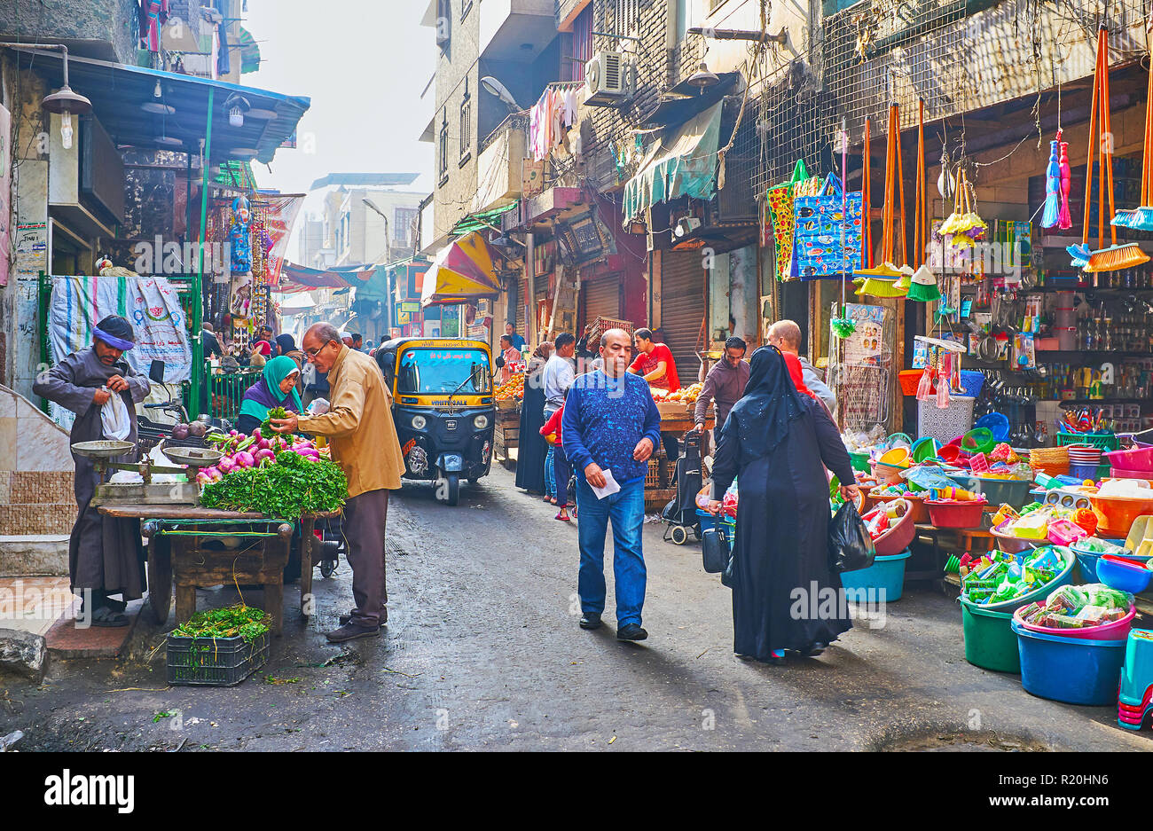 Grocery store in cairo hi-res stock photography and images - Alamy