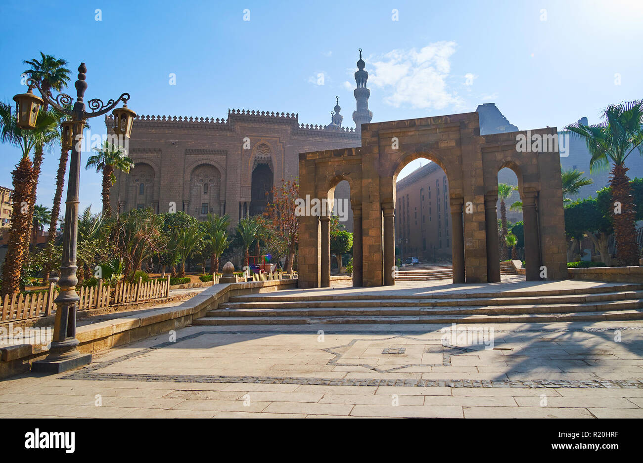 The old gate at the entrance to the garden of Sultan Hassan Mosque ...