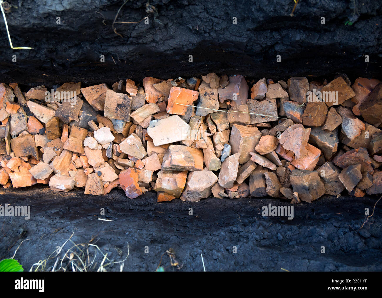 Trench reinforcement hi-res stock photography and images - Alamy