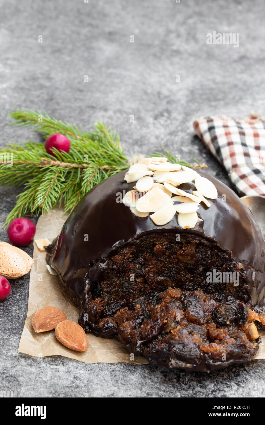 Homemade Christmas pudding on gray stone background Stock Photo - Alamy