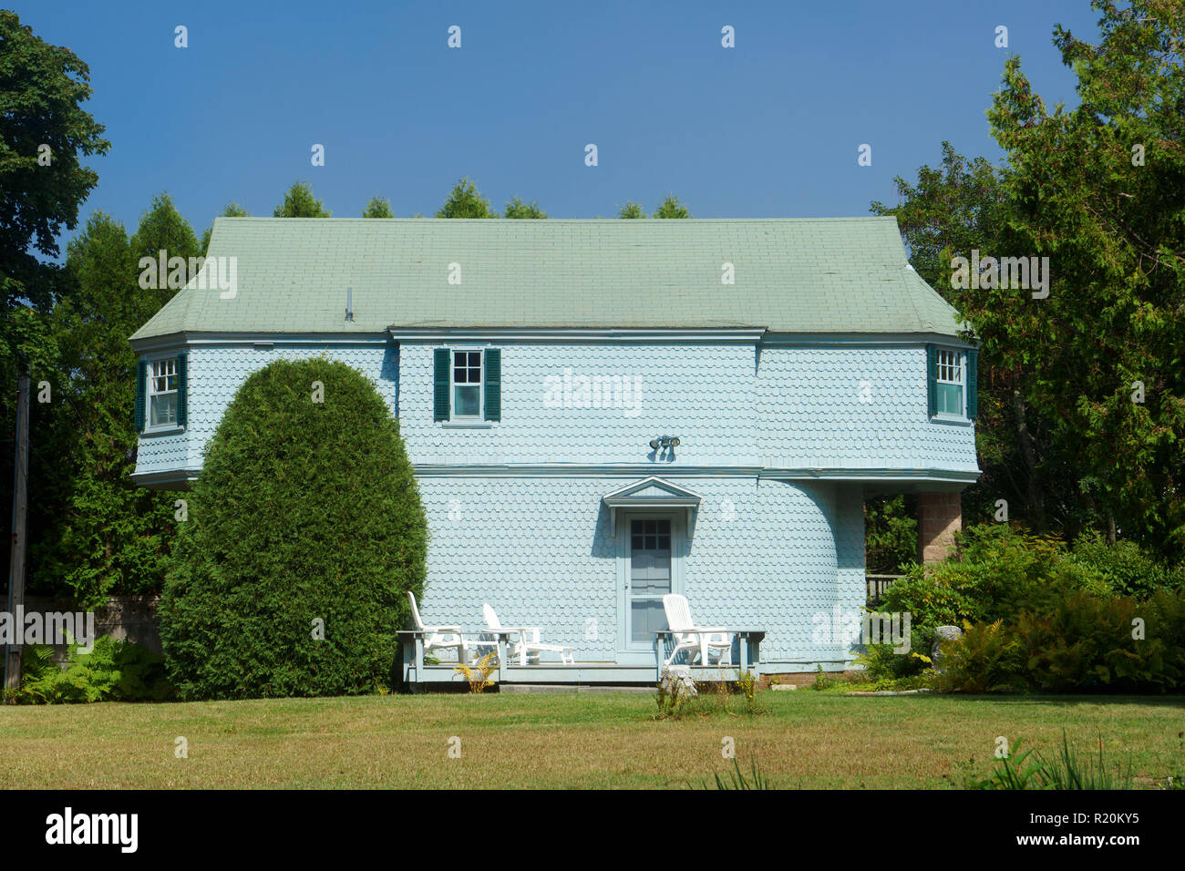 Shingled hi-res stock photography and images - Alamy