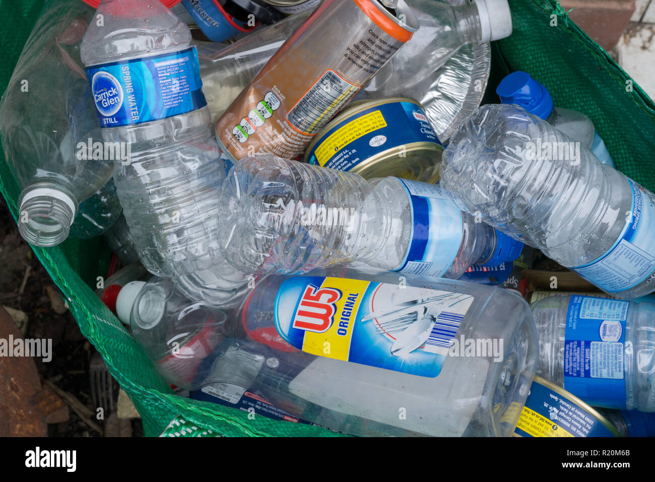 Plastic and tin recycling hi-res stock photography and images - Alamy