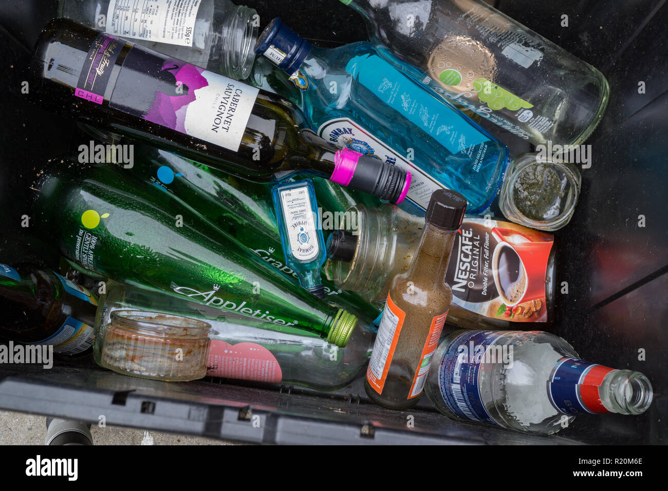 Plastic recyclables hi-res stock photography and images - Alamy