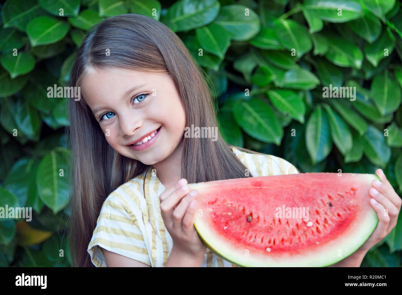 Watermelon teeth hi-res stock photography and images - Alamy
