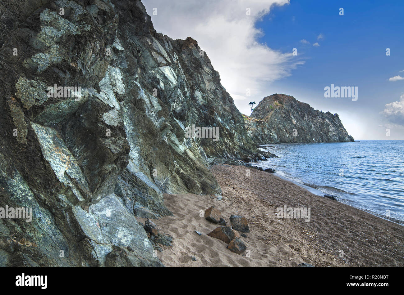 Pebble beach in Turkey on the Mediterranean coast Stock Photo - Alamy