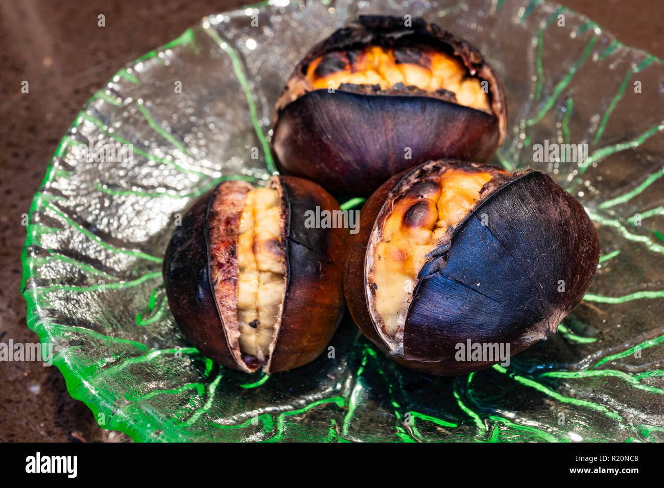 Shelled chestnuts hi-res stock photography and images - Alamy