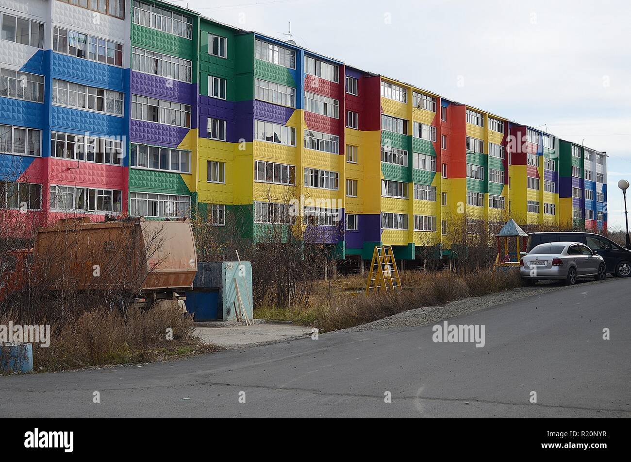 APARTMENT BLOCK IN UDACHNY, Sakha Republic, Russia Stock Photo - Alamy