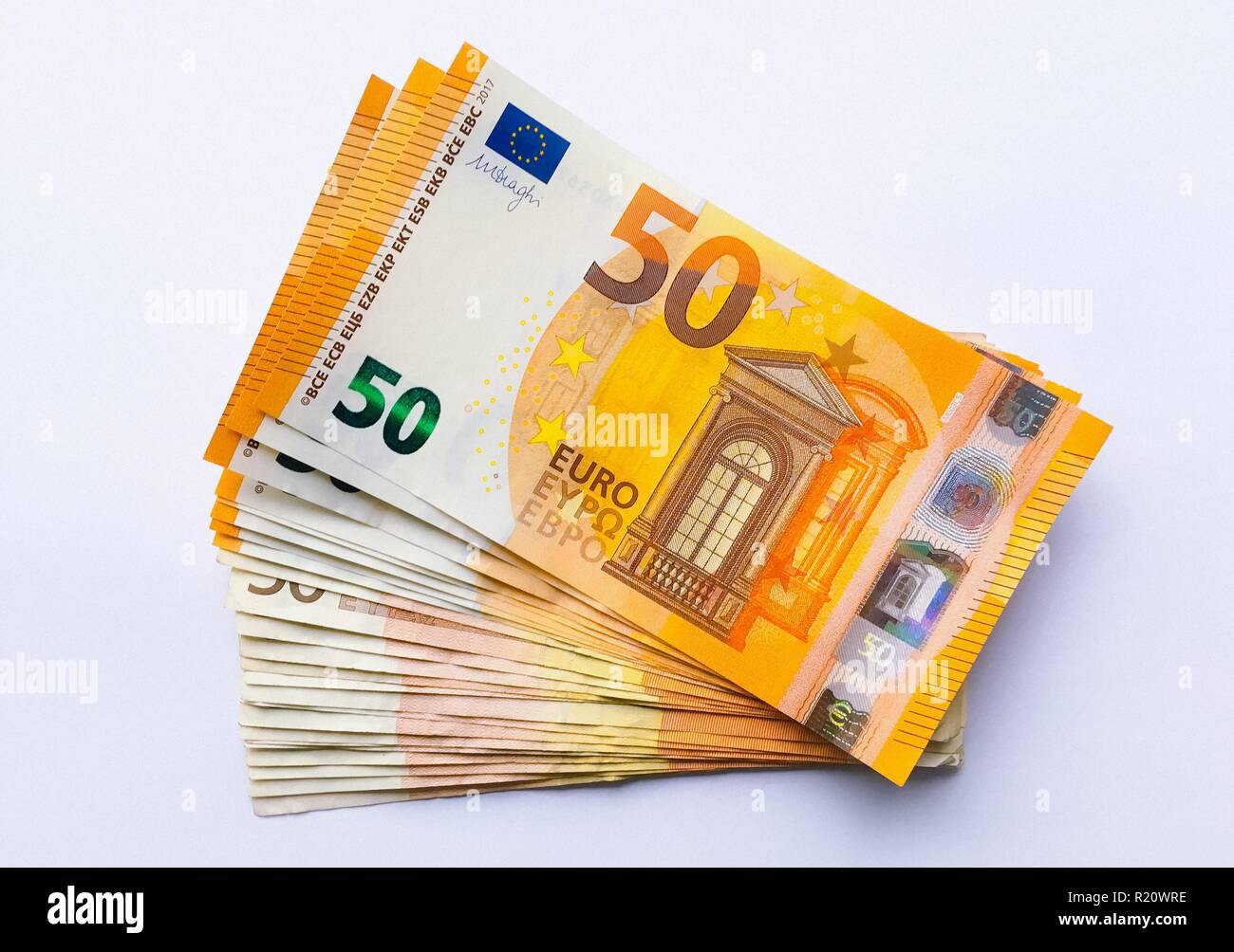 Rich pay hi-res stock photography and images - Alamy