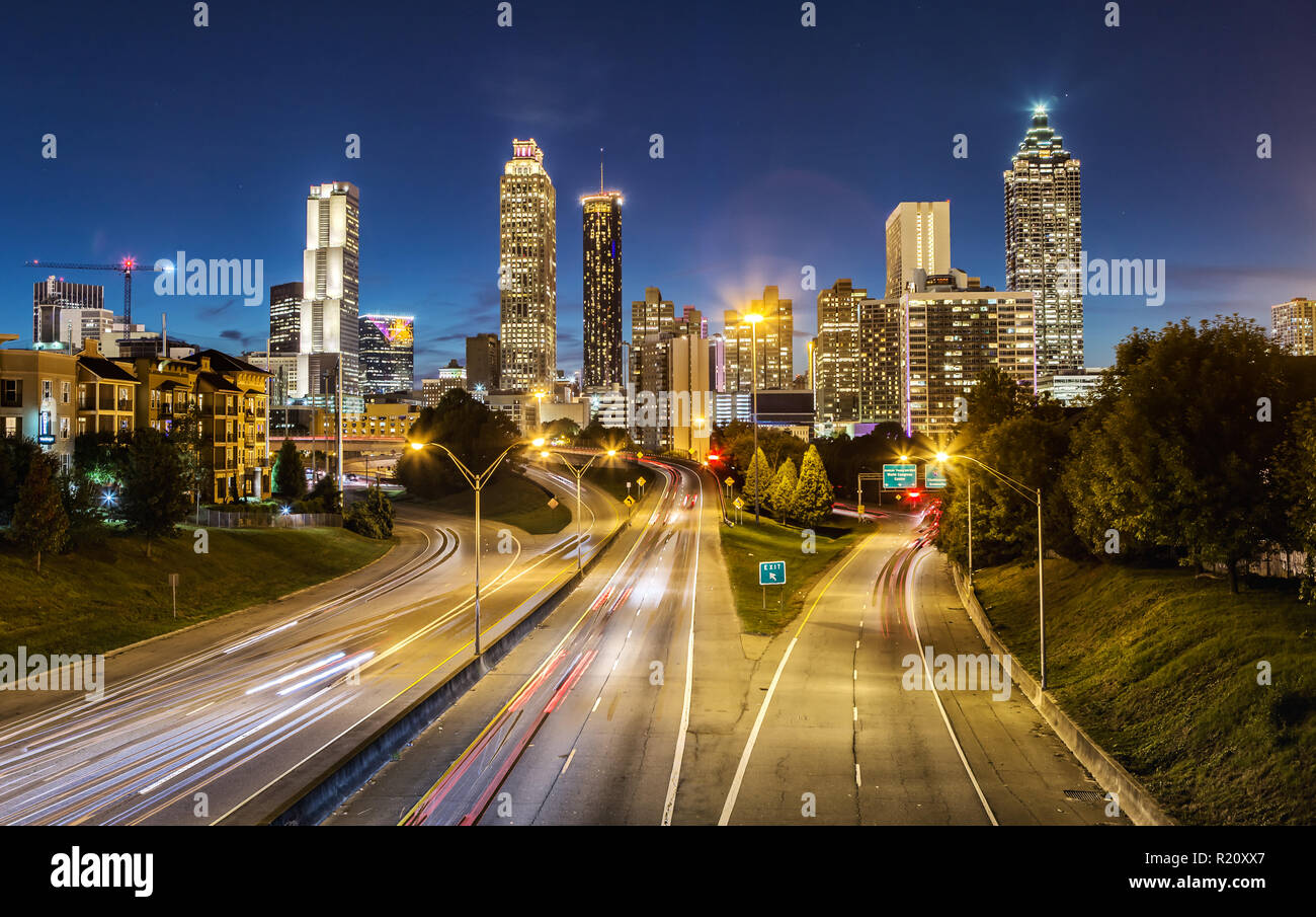 Skyline of Atlanta from Jackson Street Bridge Stock Photo - Alamy