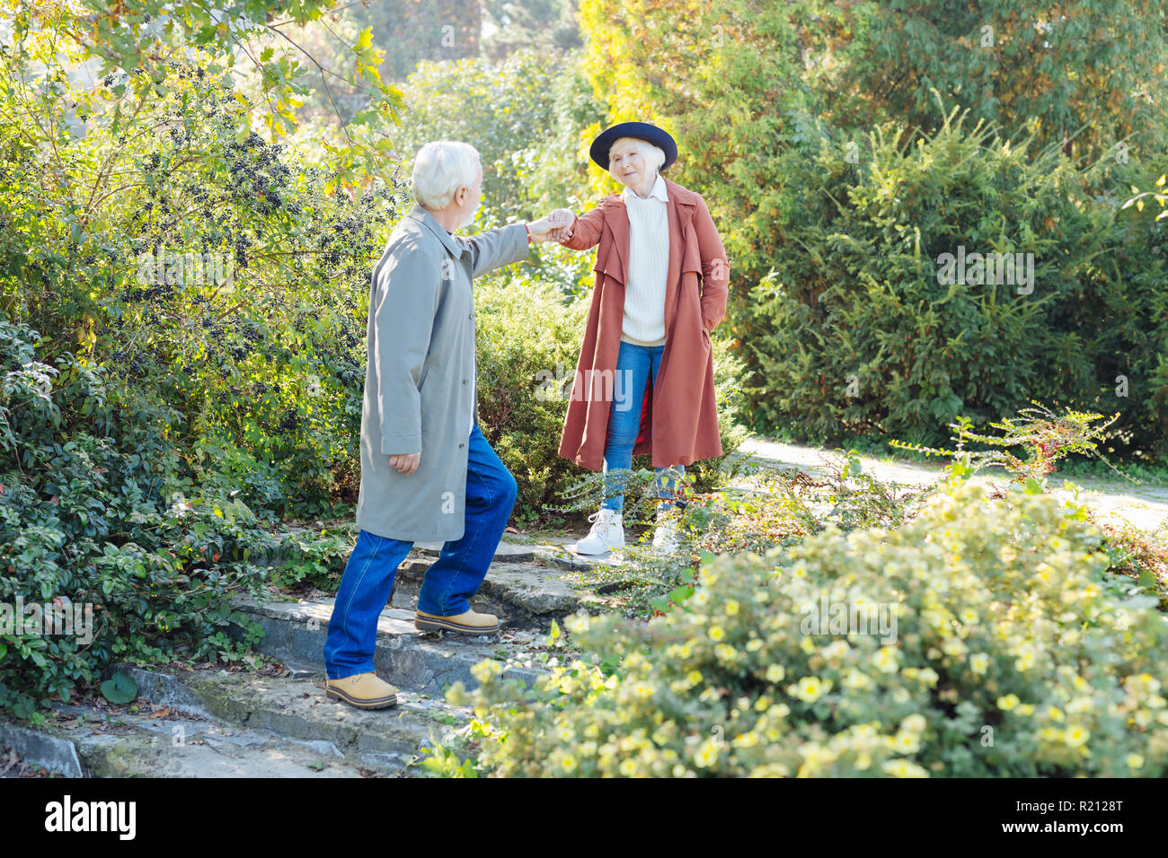 A very gallant gentleman hi-res stock photography and images - Alamy
