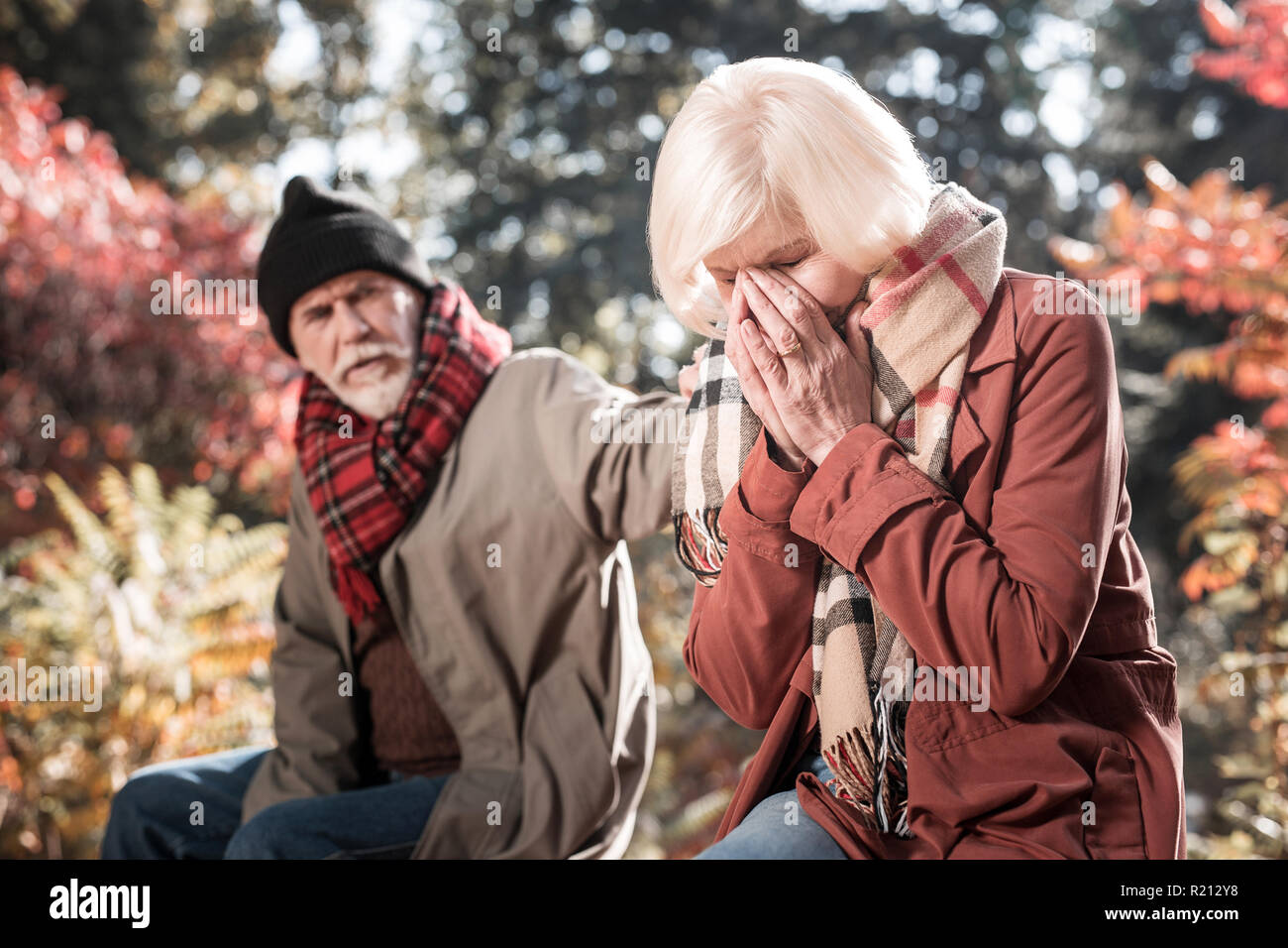 Elderly woman crying man hi-res stock photography and images - Alamy