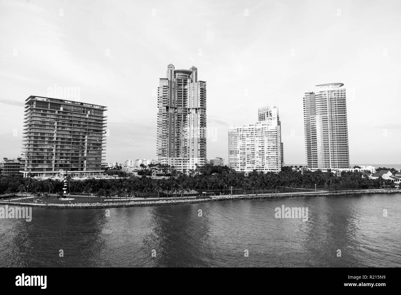 Sea coast buildings on shore Black and White Stock Photos & Images - Alamy