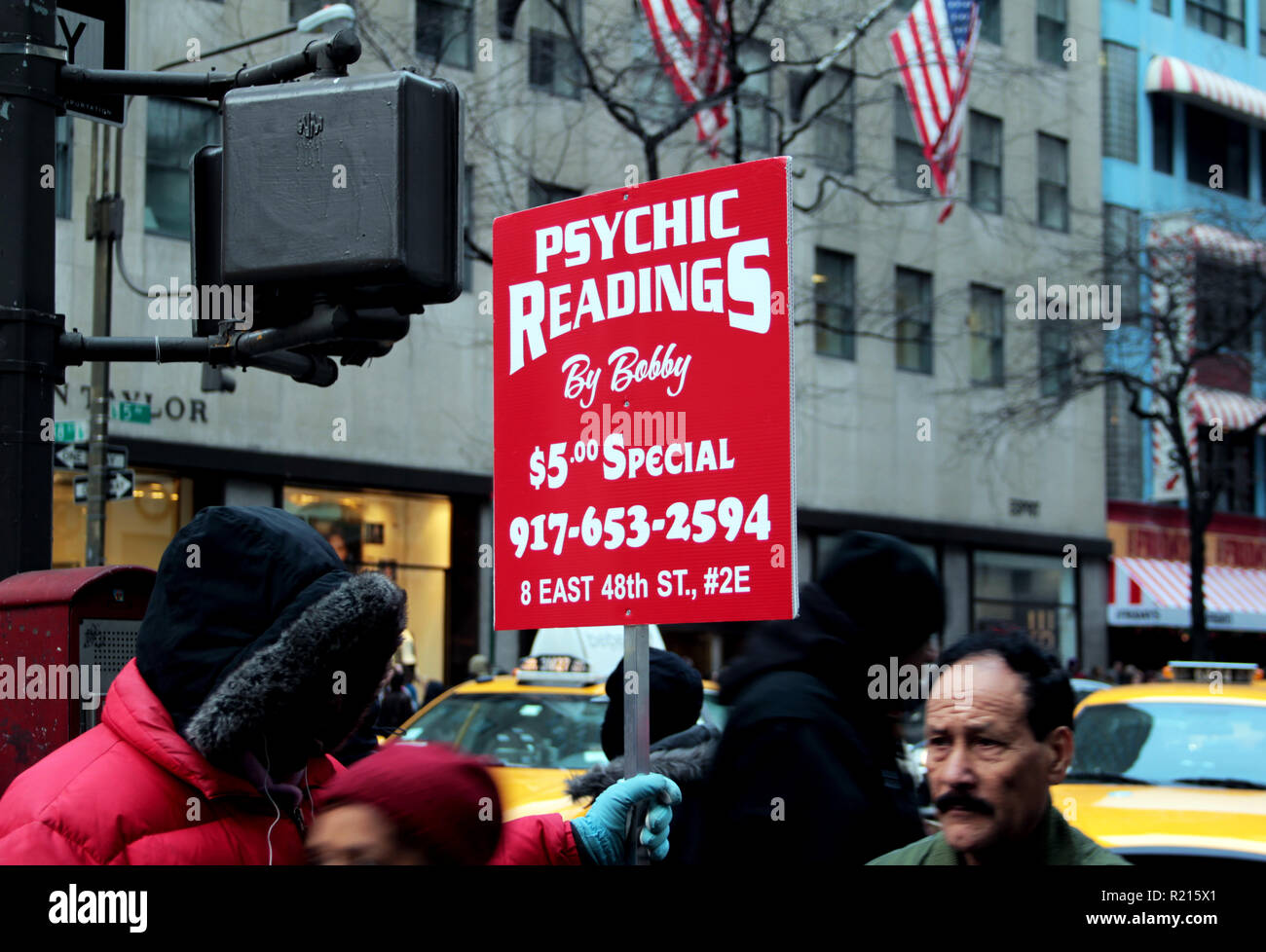 Reading street sign hi-res stock photography and images - Alamy