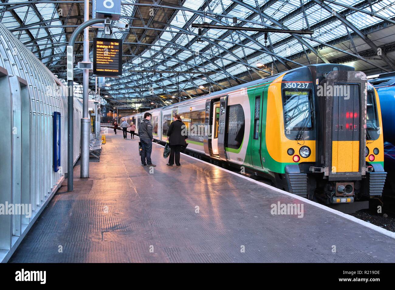 Train destination board uk hi-res stock photography and images - Alamy