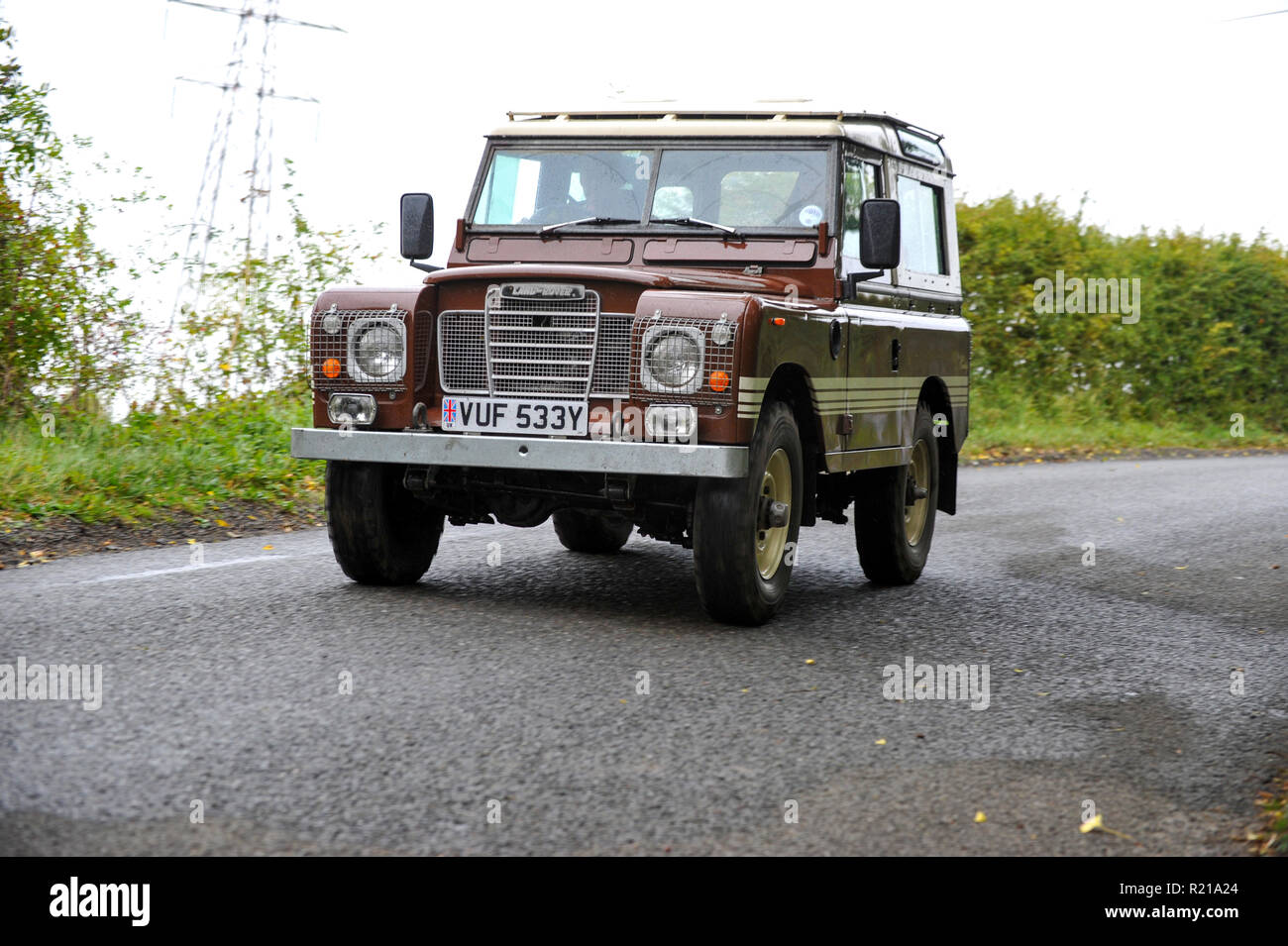 Land rover series 3 station wagon hi-res stock photography and images ...