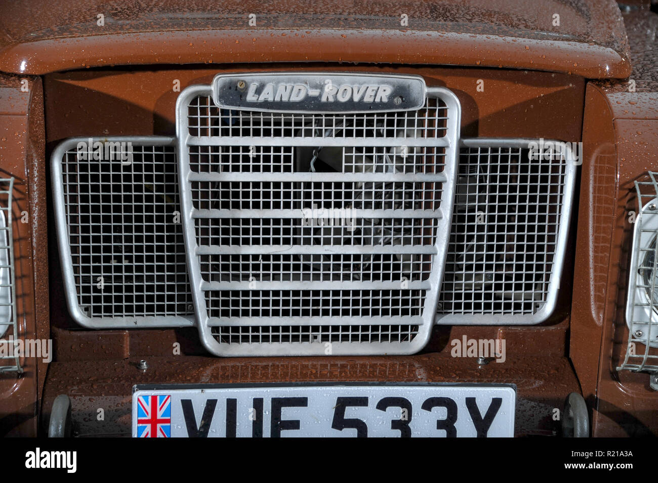 Land rover series 3 station wagon hi-res stock photography and images ...