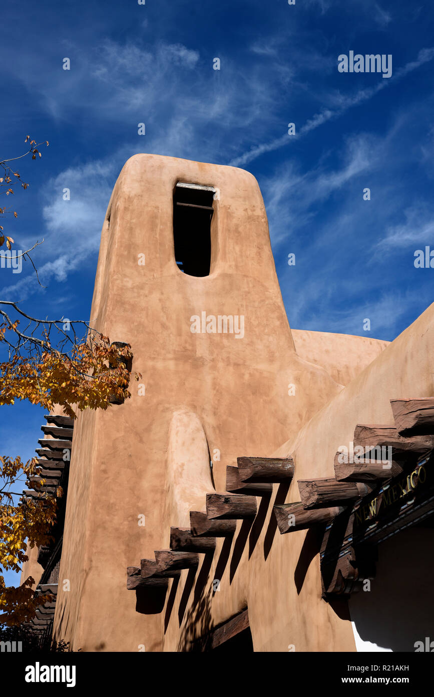 Pueblo revival style architecture hi-res stock photography and images ...