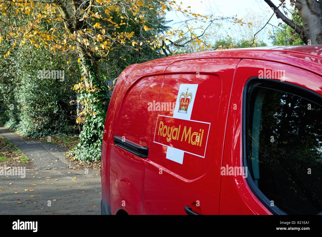 Van in lane hi-res stock photography and images - Alamy