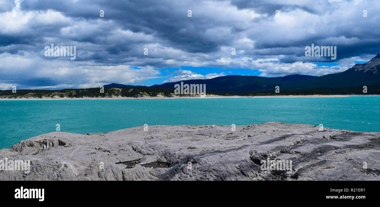 Landscape alberta foothills hi-res stock photography and images - Alamy