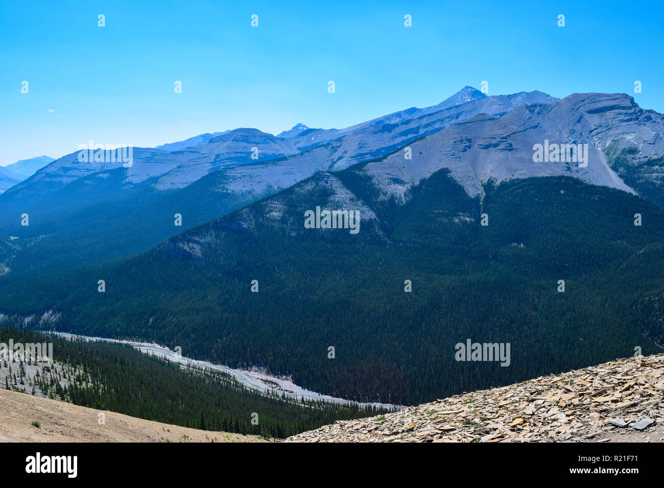 mountain vistas in Alberta Canada Stock Photo - Alamy