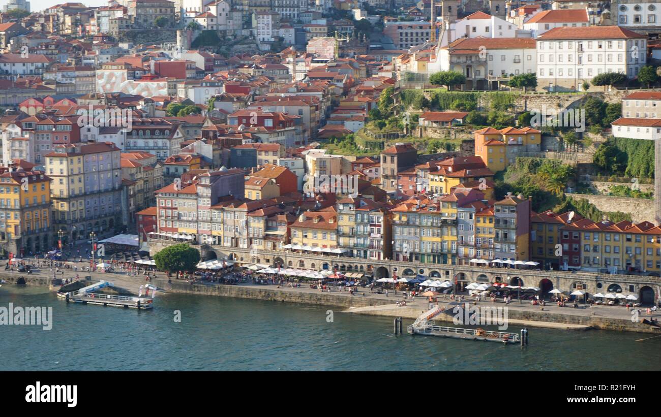 douro riverside residential houses in porto in portugal Stock Photo - Alamy