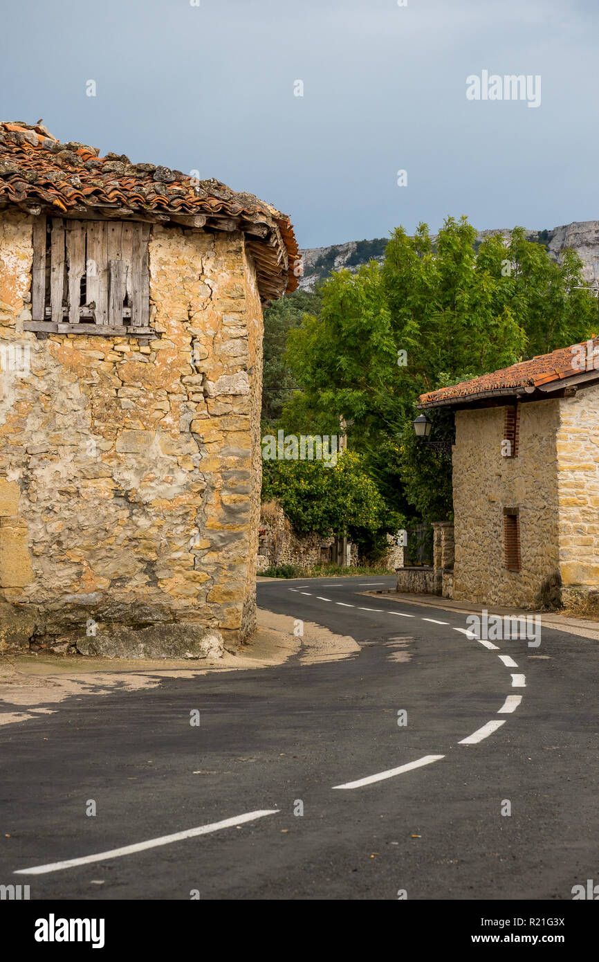 View city between two houses hi-res stock photography and images - Alamy
