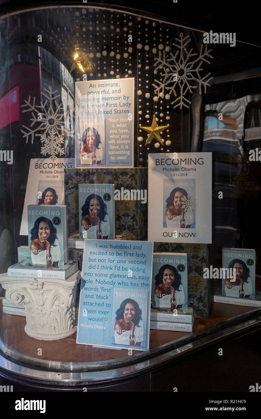 Michelle obama becoming book tour hi-res stock photography and images ...