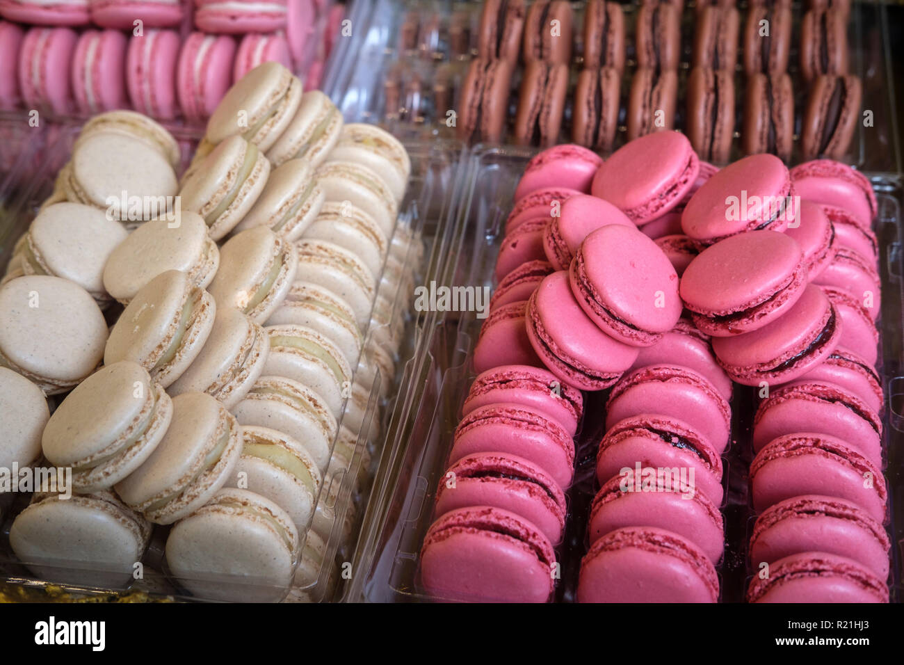 Craving sweets hi-res stock photography and images - Alamy