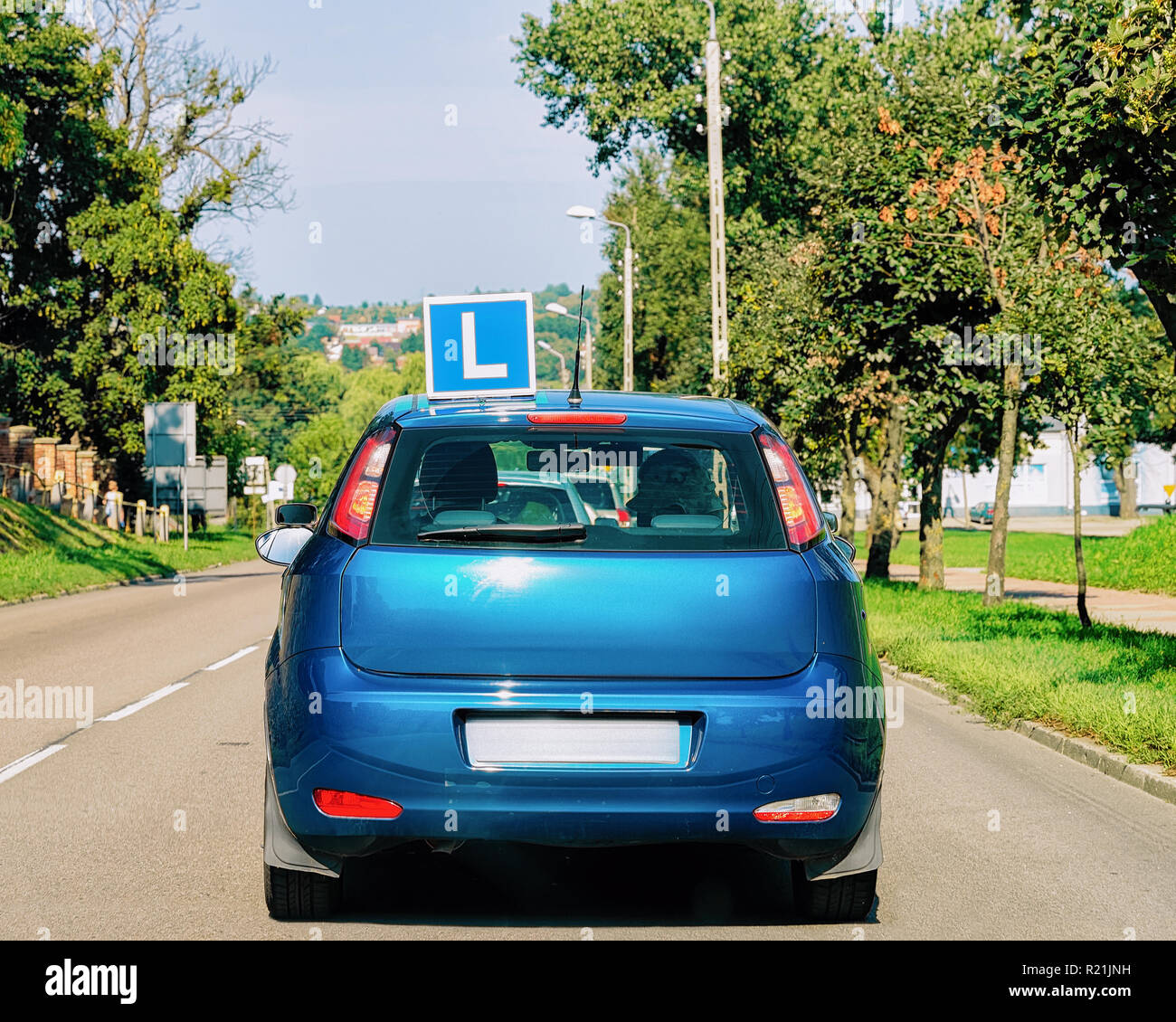 Study driving by car hi-res stock photography and images - Alamy