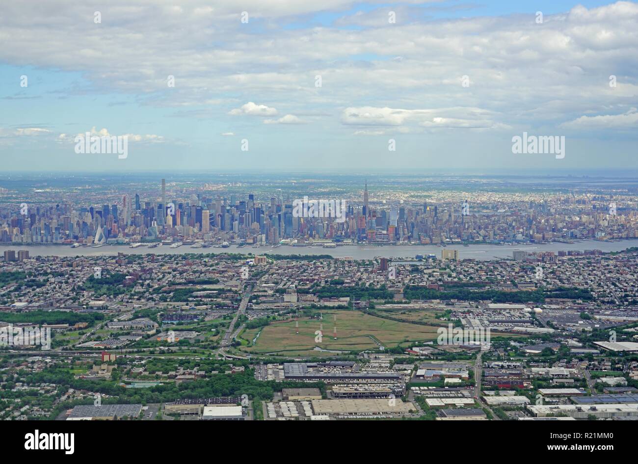 Aerial view of the Manhattan skyline in New York City seen from an ...
