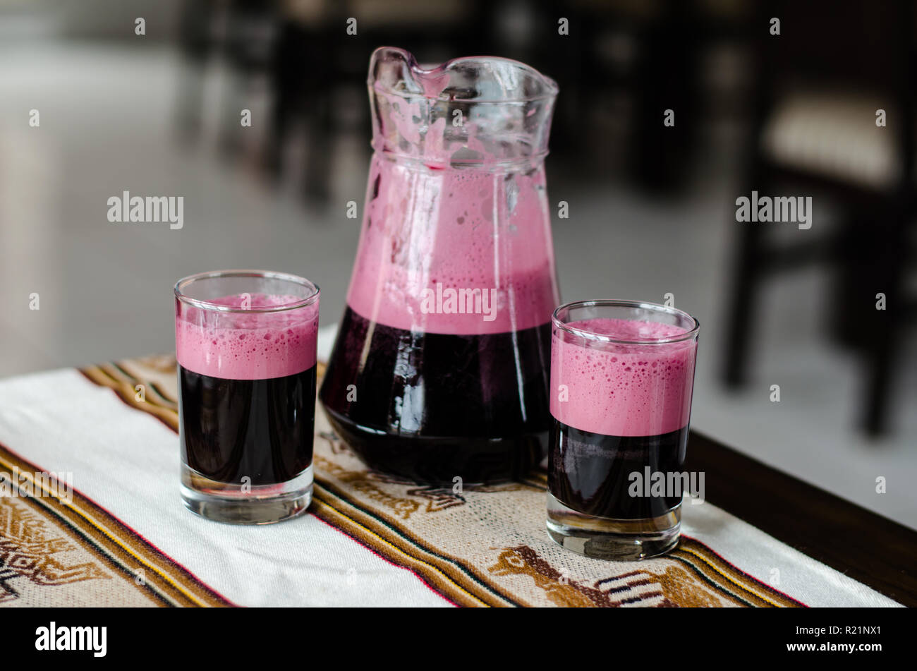 Chicha de maiz morado hi-res stock photography and images - Alamy